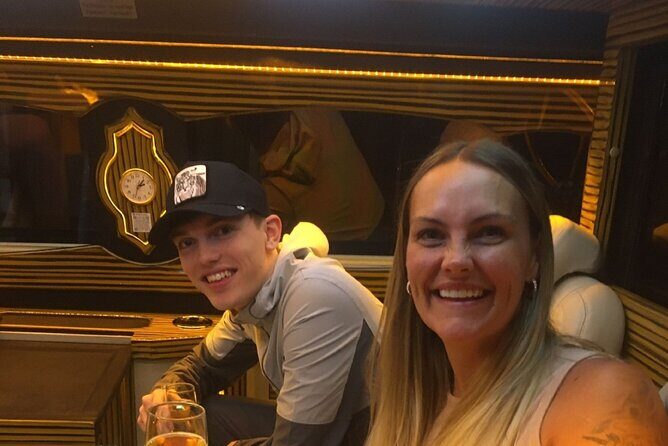 Istanbul Airport Private Transfer Minivan Minibus Meet Transfer - Vehicle and Comfort Level