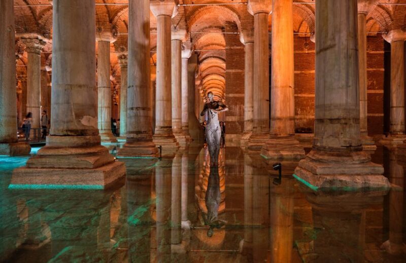 Istanbul: Basilica Cistern Walking Tour with Entry Ticket - Key Points