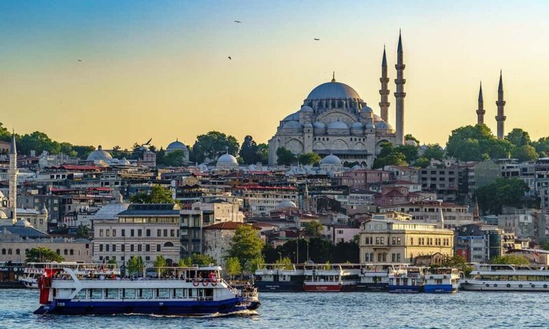 Istanbul: Blue Mosque Guided Tour & Süleymaniye Audio Guide - Key Points