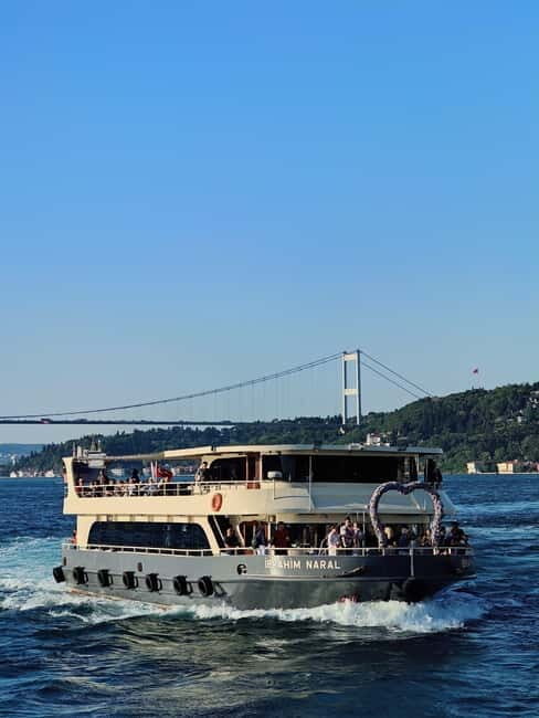 Istanbul Bosphorus: 3-Hour Day Cruise's with Asian Side Stop - An In-Depth Look at the Istanbul Bosphorus Cruise