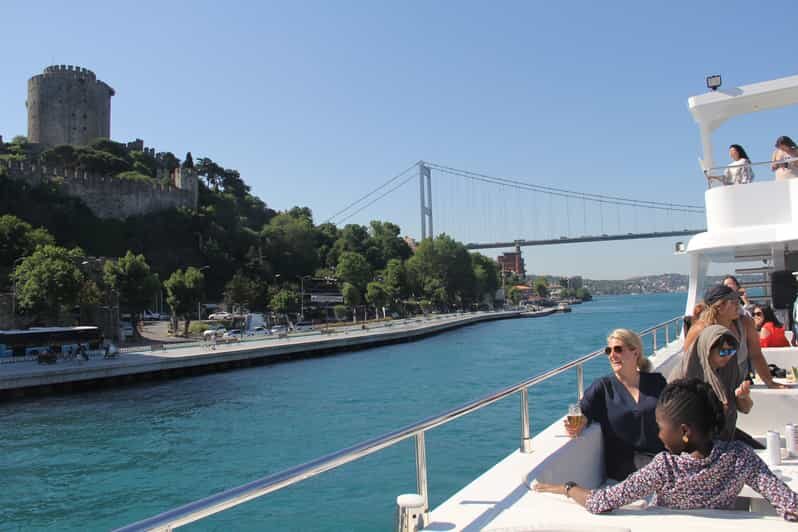 Istanbul: Bosphorus and Black Sea Cruise with Lunch - What to Expect on This Tour