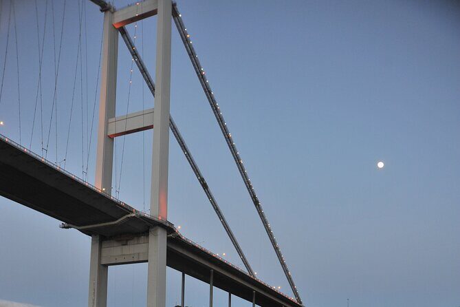 Istanbul: Bosphorus and Golden Horn Cruise with Audio Guide - Frequently Asked Questions