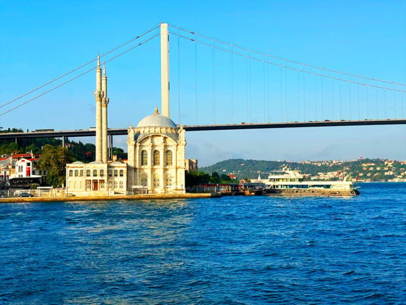 Istanbul: Bosphorus and Golden Horn Sunset Yacht Cruise - The Sum Up