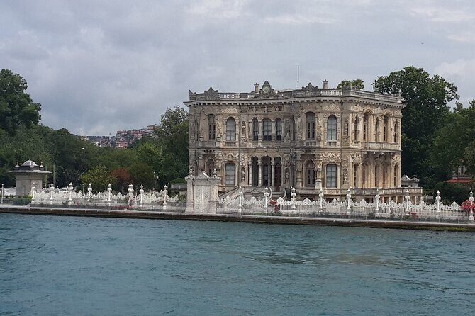 Istanbul Bosphorus and Two Continents Tour - Practical Considerations and Value  