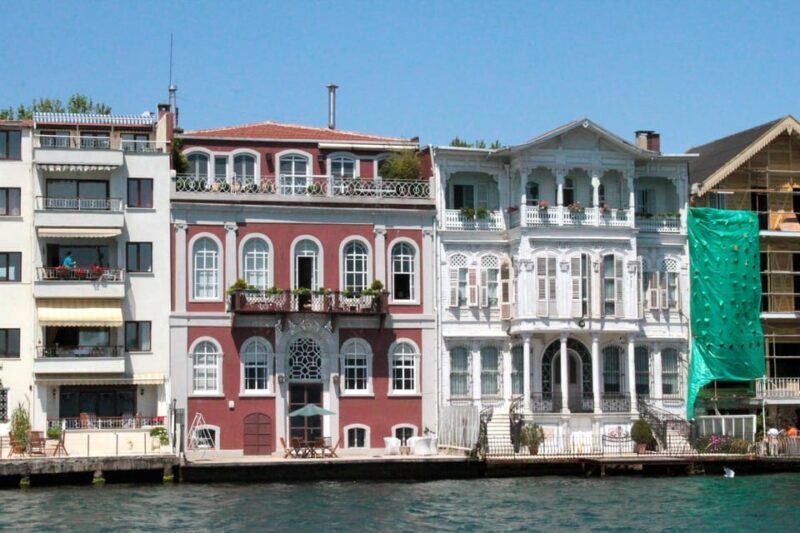 Istanbul: Bosphorus Boat Cruise - Key Points