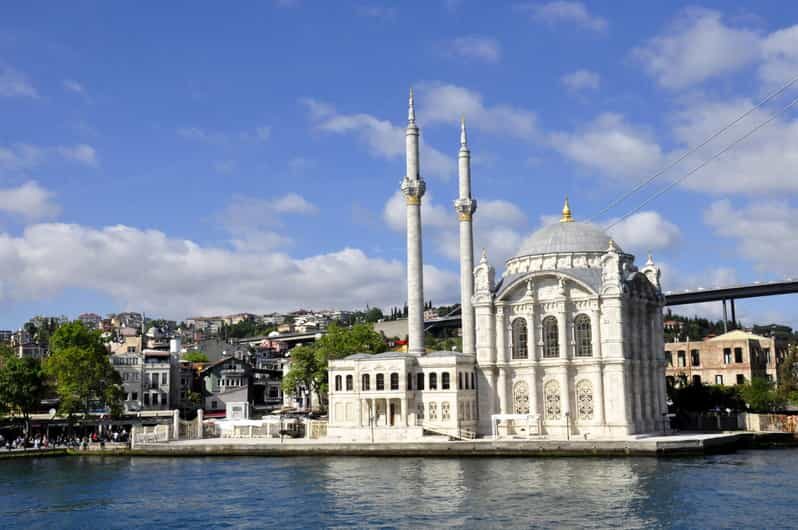 Istanbul: Bosphorus Boat Cruise - Exploring the Golden Horn and Rumeli Fortress