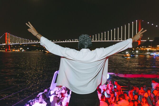 Istanbul Bosphorus Boat Party with Live DJs - Key Points  