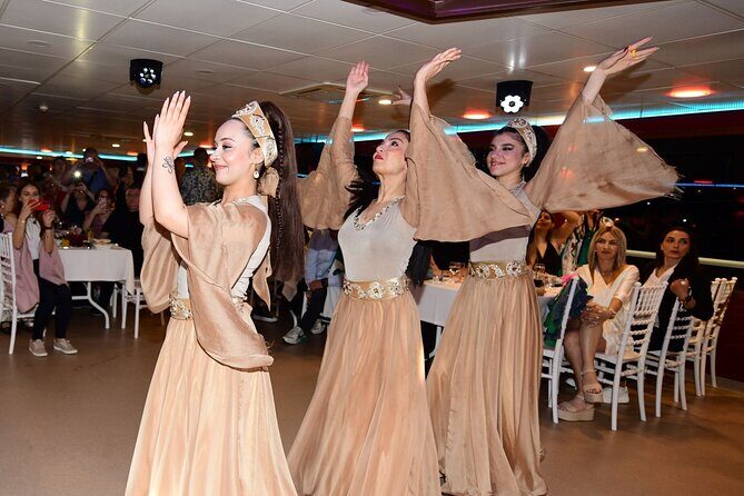 Istanbul Bosphorus Dinner Cruise with Drinks and Shows - Who Would Love This Tour?