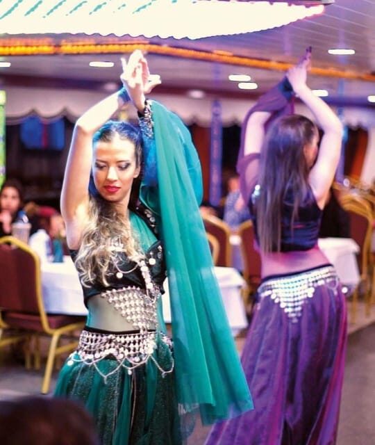 Istanbul: Bosphorus Dinner Cruise with Entertainment - Key Points  