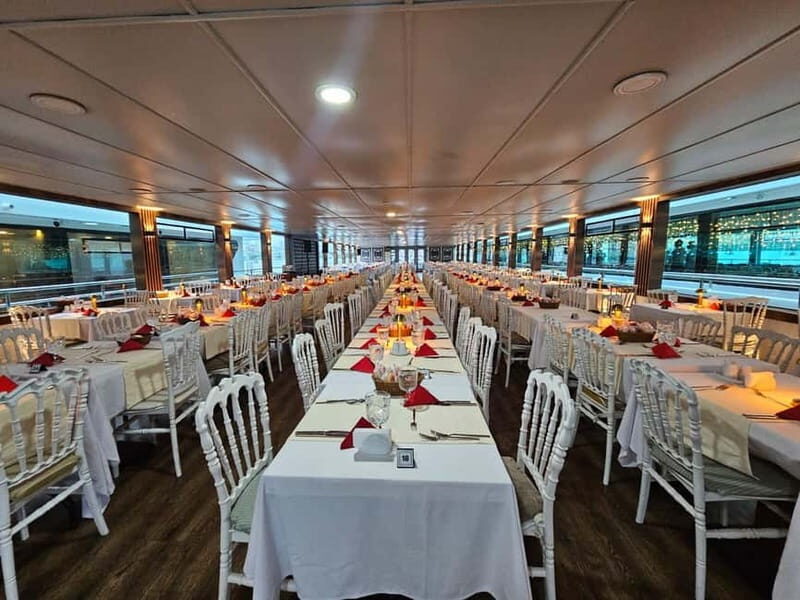 Istanbul: Bosphorus Dinner Cruise with Live Entertainment - Key Points  