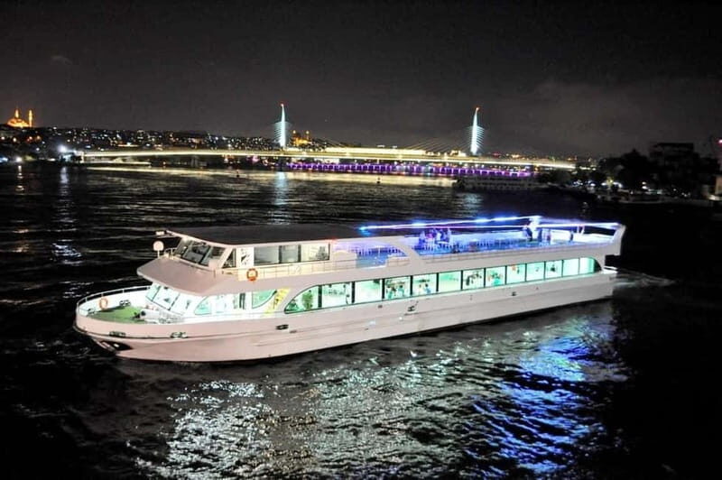 Istanbul: Bosphorus Dinner Cruise with Live Entertainment - Practical Tips & Considerations