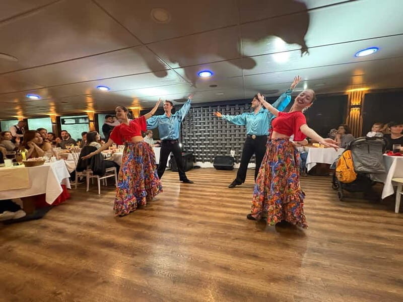 Istanbul: Bosphorus Dinner Cruise with Live Entertainment - Who This Tour Is Best For