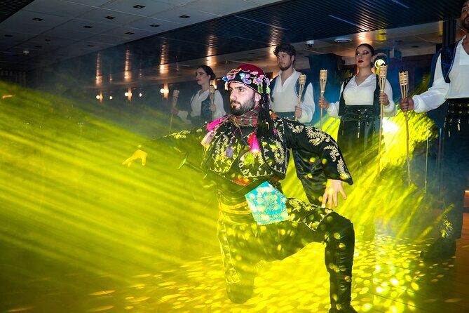 Istanbul Bosphorus Dinner Cruise with Turkish Night Show & Pickup - Who Is This Tour Best For?