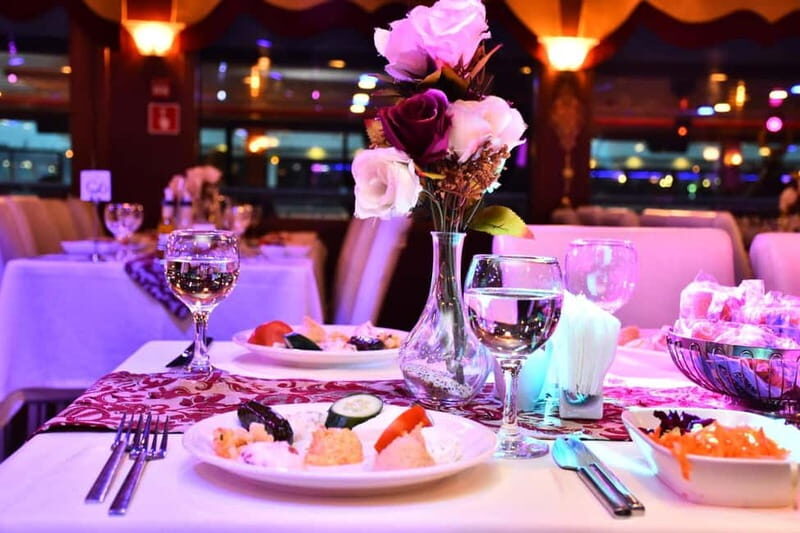 Istanbul: Bosphorus Dinner Cruise with Turkish Night Show - The Entertainment