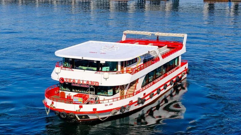 Istanbul: Bosphorus Sightseeing Cruise Tour with Audio Guide - What Makes This Bosphorus Cruise Special?
