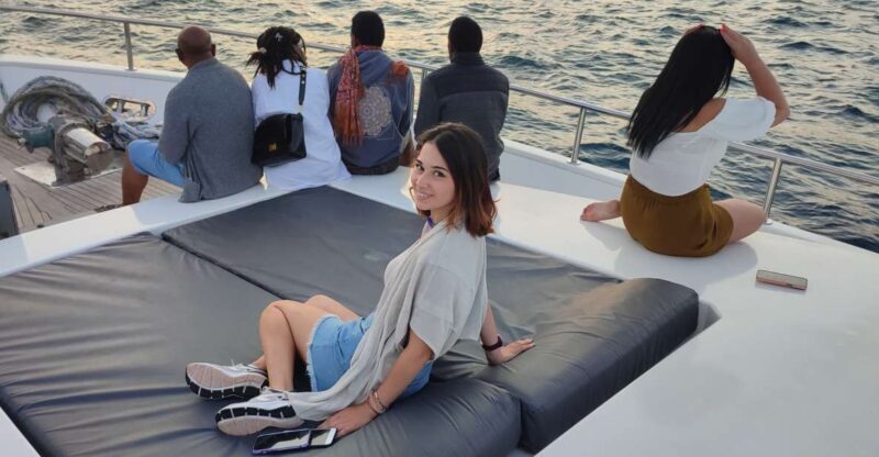 Istanbul: Bosphorus Sunset Cruise on Yacht with Live Guide - Istanbul: Bosphorus Sunset Cruise on Yacht with Live Guide — An Authentic Waterway Experience