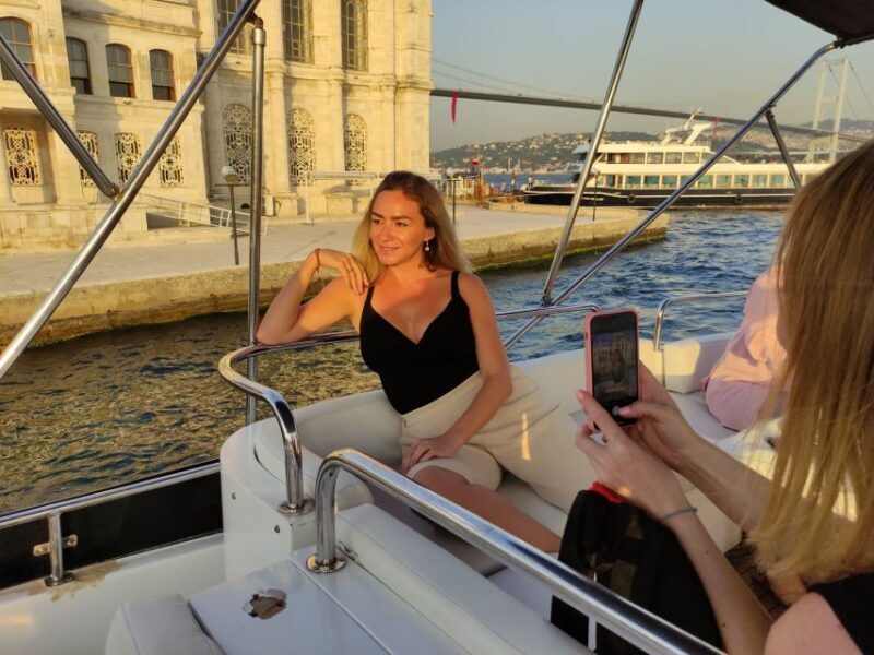 Istanbul: Bosphorus Sunset Cruise with Snacks and Wine - The Itinerary Breakdown