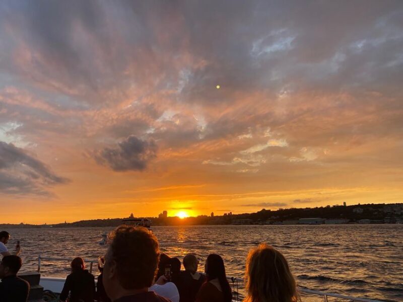 Istanbul: Bosphorus Sunset Cruise with Snacks and Wine - Who Will Love This Tour?