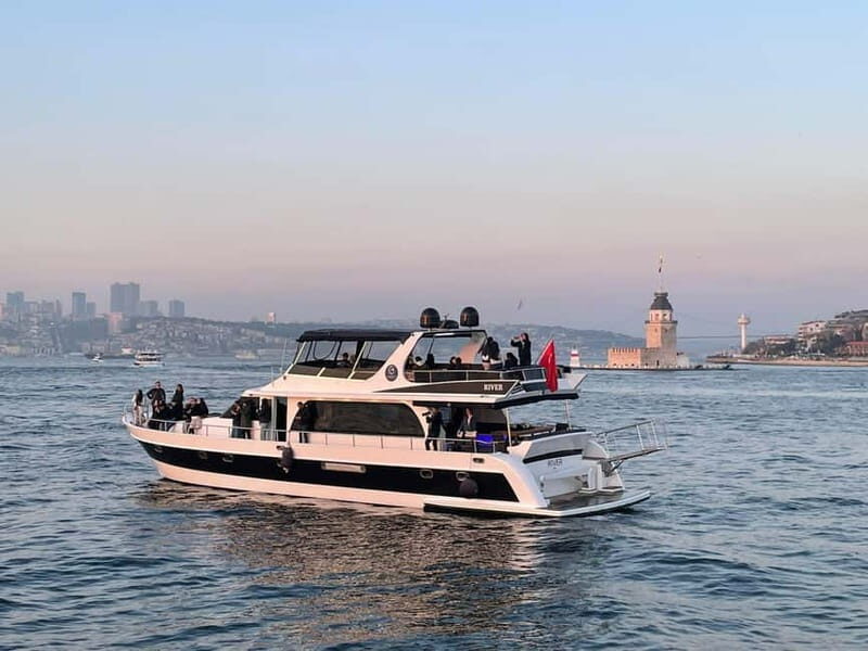 Istanbul: Bosphorus Sunset or Night Yacht Cruise & Transfers - Key Points