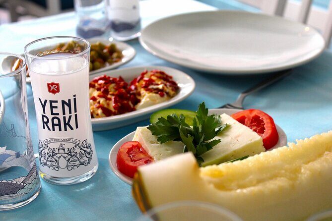 Istanbul Culinary Tour: Local Hotspots and Gourmet Street Foods - Frequently Asked Questions
