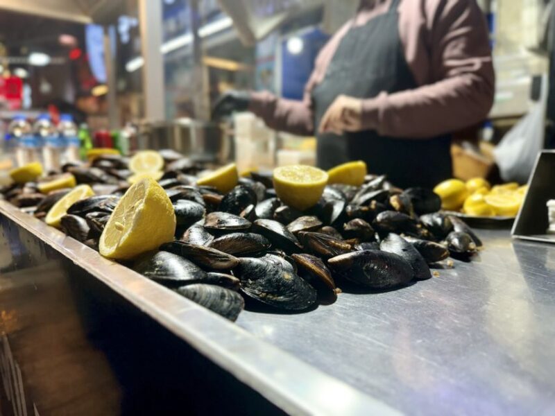 Istanbul Culinary Tour: Local Hotspots & Gourmet StreetFoods - Key Points