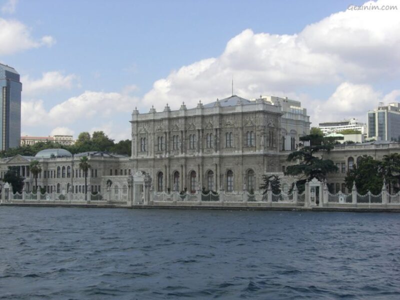 Istanbul: Dolmabahçe Palace and Uskudar Guided Tour - Final Thoughts: Is This Tour Worth It?