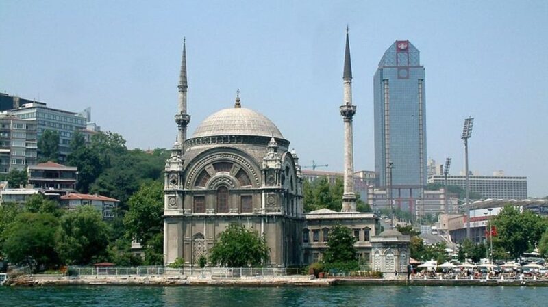 Istanbul: Dolmabahce Palace Tour and Bosphorus Yacht Cruise - What Makes This Tour Stand Out?