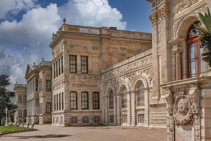 Istanbul: Dolmabahce Palace Tour and Bosphorus Yacht Cruise - Who Is This Tour Best For?