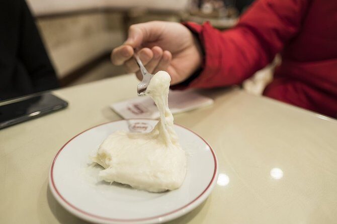 Istanbul Evening Food Tour: The Best Bites of Taksim and Karaköy - Who Should Book This Tour?