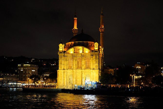 Istanbul Evening Sightseeing and Food Tasting Tour - Key Points