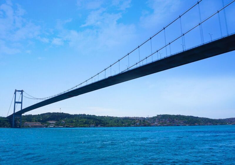 Istanbul: Explore Bosphorous on a Sunset Boat Cruise - A Closer Look at the Experience