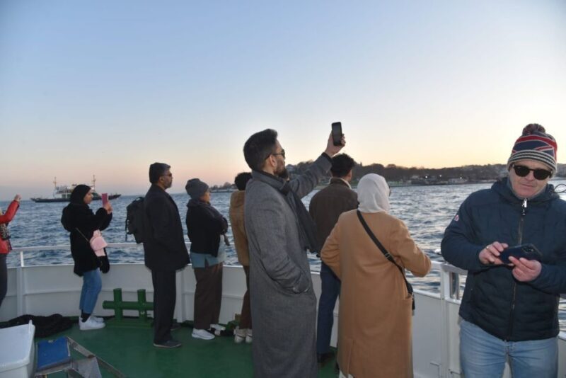 Istanbul: Explore Bosphorous on a Sunset Boat Cruise - Who Is This Tour Best For?