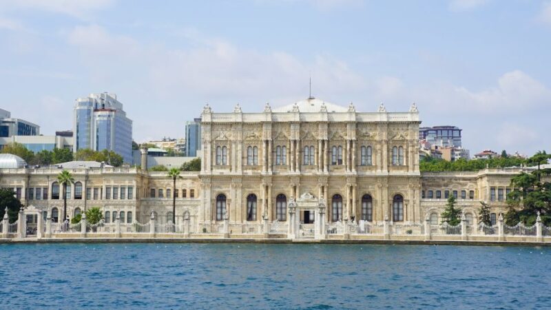 Istanbul: Explore Bosphorous on a Sunset Boat Cruise - Frequently Asked Questions