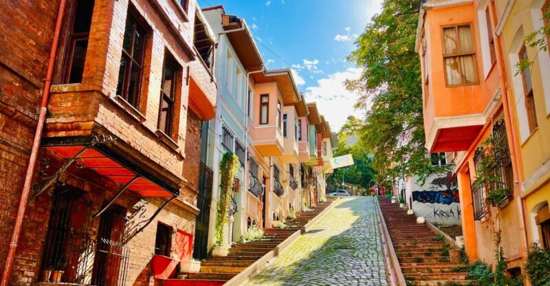 Istanbul: Fener, Balat, Old Greek and Jewish Quarter Tour - In-Depth Look at the Tour Experience