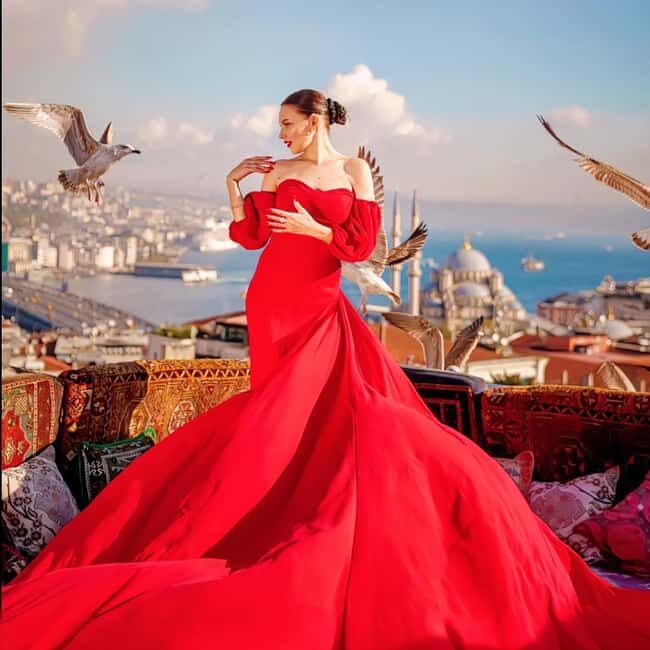 Istanbul: Flying Dress Photoshoot at Rooftop Terrace - Key Points