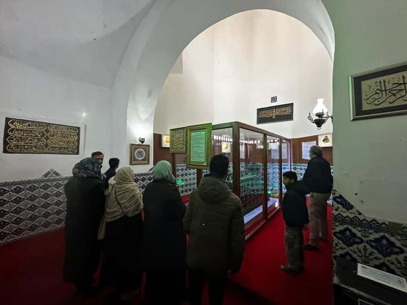 Istanbul: Full Day Islamic Sahaba Tour with Lunch & Transfer - Who Is This Tour Best Suited For?