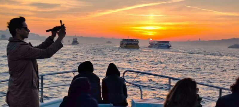 Istanbul: Guided Old City Tour and Bosphorus Sunset Cruise - Market and Scenic Drive
