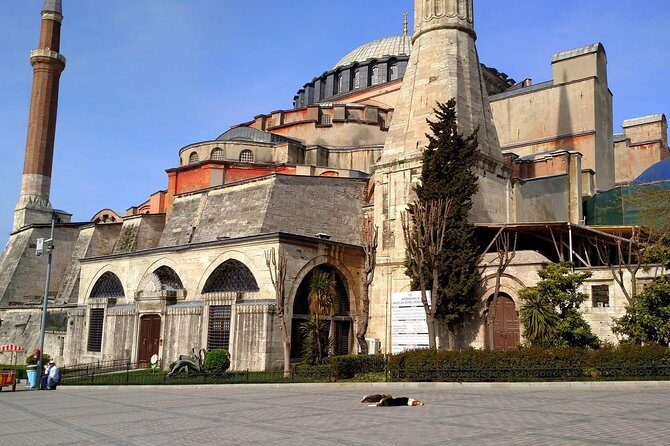 Istanbul Guided Tour Hagia Sophia, Topkapi, Cistern with Tickets - FAQ