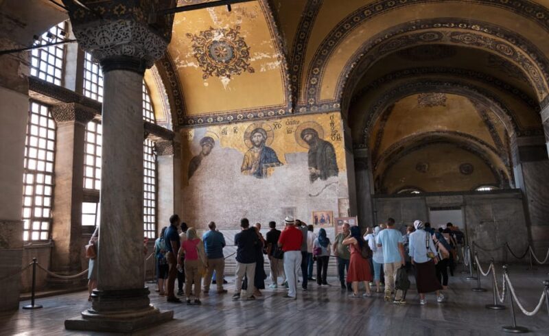 Istanbul: Hagia Sophia & Basilica Cistern Tour with Tickets - Starting Point and Logistics