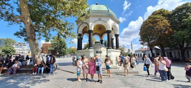 Istanbul: Hagia Sophia & Blue Mosque Tour SMALL GROUP - Key Points