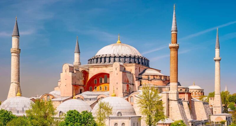 Istanbul: Hagia Sophia Tour with Optional Blue Mosque Tour - Introduction