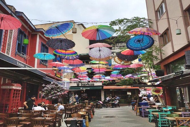 Istanbul Kadikoy Food Tour with 12+ Local Delicacies Tastings - What to Expect from the Kadikoy Food Tour