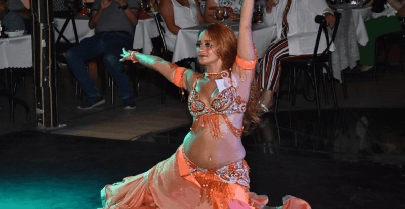 Istanbul: New Year's Eve Bosphorus Cruise Dinner & Party2027 - FAQ