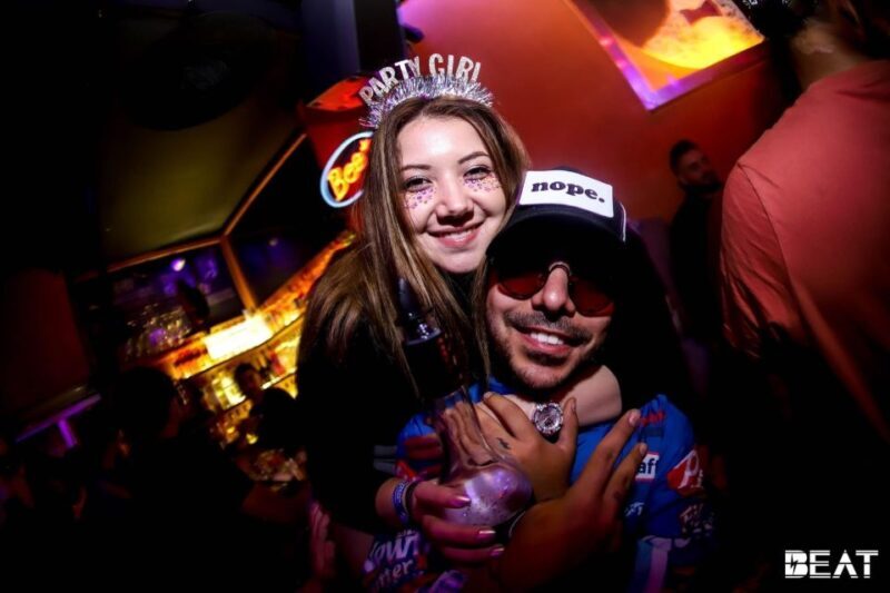 Istanbul: Party Pub Crawl with Party Bus - Overview of the Experience