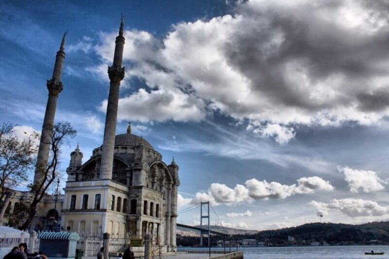 Istanbul: Private Old City Tour with Bosphorus Cruise - Exploring the Heart of Istanbul
