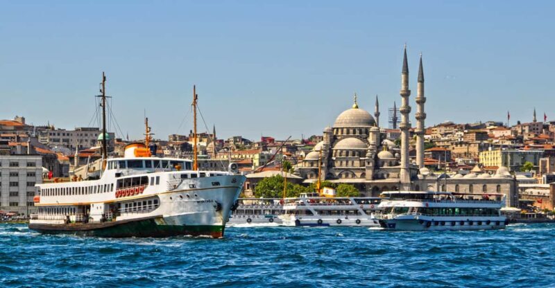 Istanbul: Private Old City Tour with Bosphorus Cruise - Authentic Experiences from Reviews