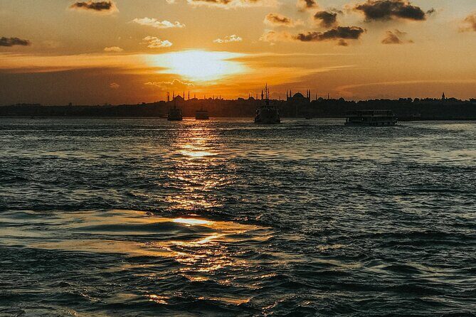 Istanbul Private Yacht Sunset Tour - 2 Hours - FAQs