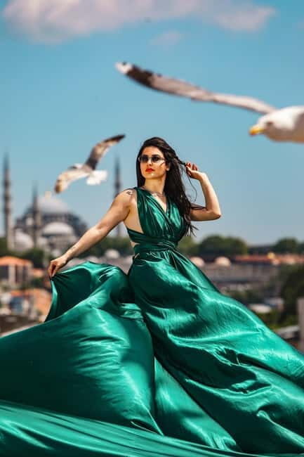 Istanbul: Professional Private Rooftop, Indoor Photoshoot - The Sum Up