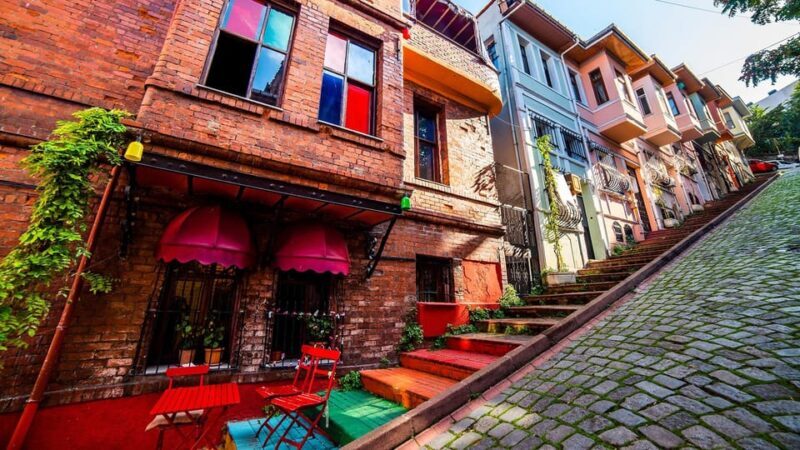 Istanbul Revealed: Historic Pathways and Bosphorus Serenity - Practical Details and Tips