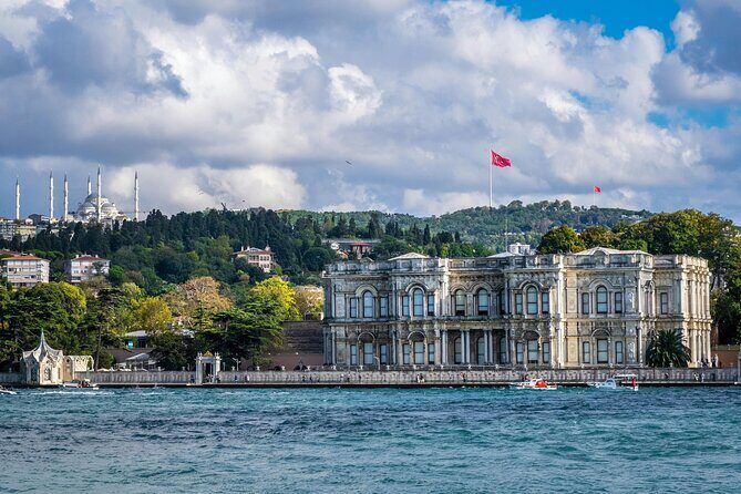 Istanbul Revealed: Historic Pathways & Bosphorus Serenity - FAQ